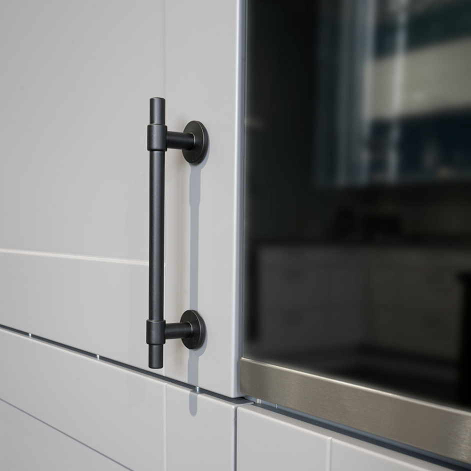 Handtag Uniform - 128mm - Mattsvart