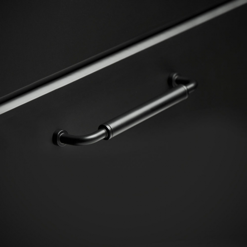 Handtag Brohult M - 128mm - Svart/Svart | Beslagonline.se